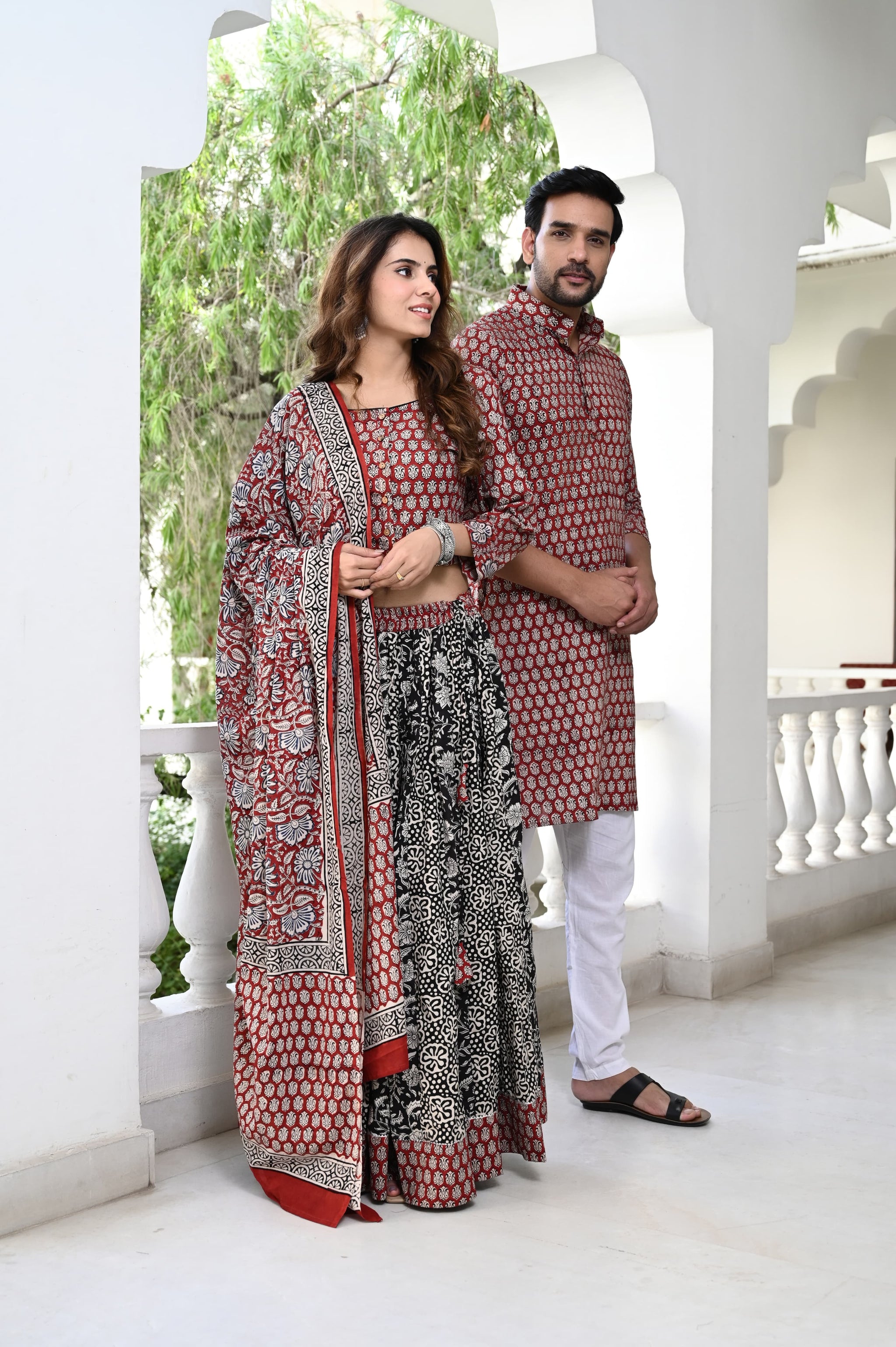 Couple Dresses | Shop Now Couple Dresses Online| Jhakhas