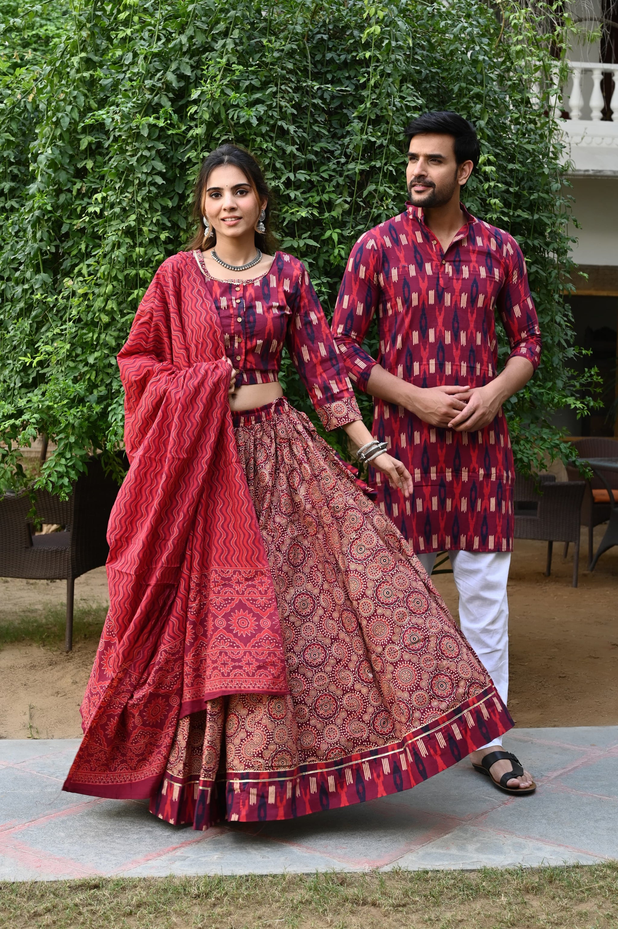 Couple Dresses | Shop Now Couple Dresses Online| Jhakhas
