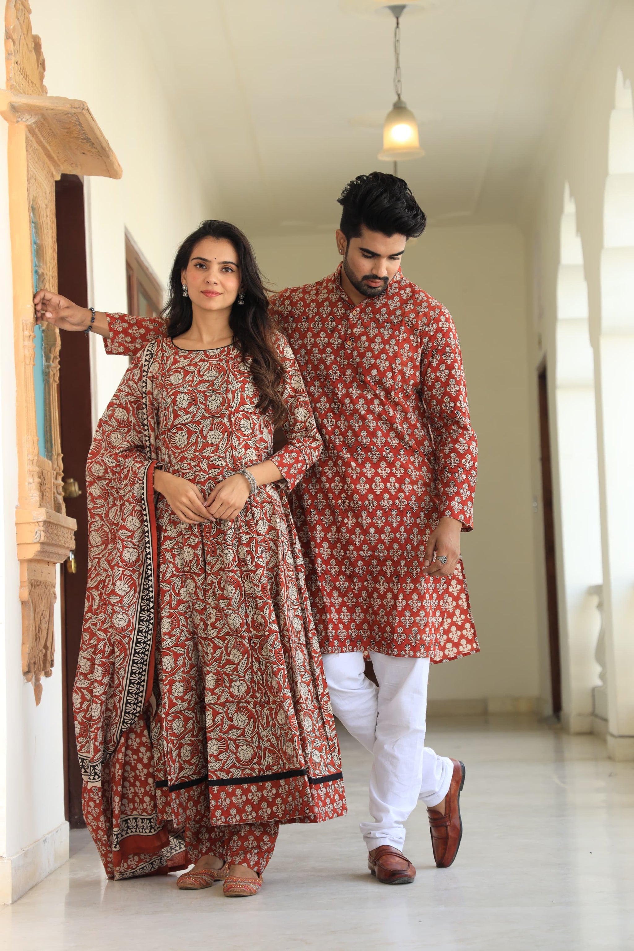 Couple Dresses | Shop Now Couple Dresses Online| Jhakhas